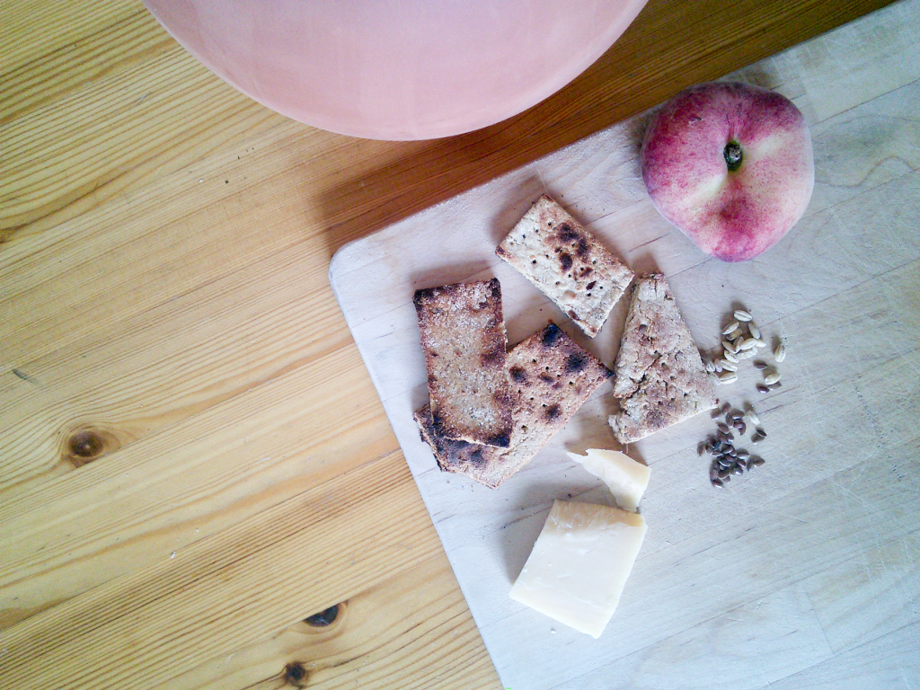 Recipe for viking inspired barley crackers - Postej & Stew