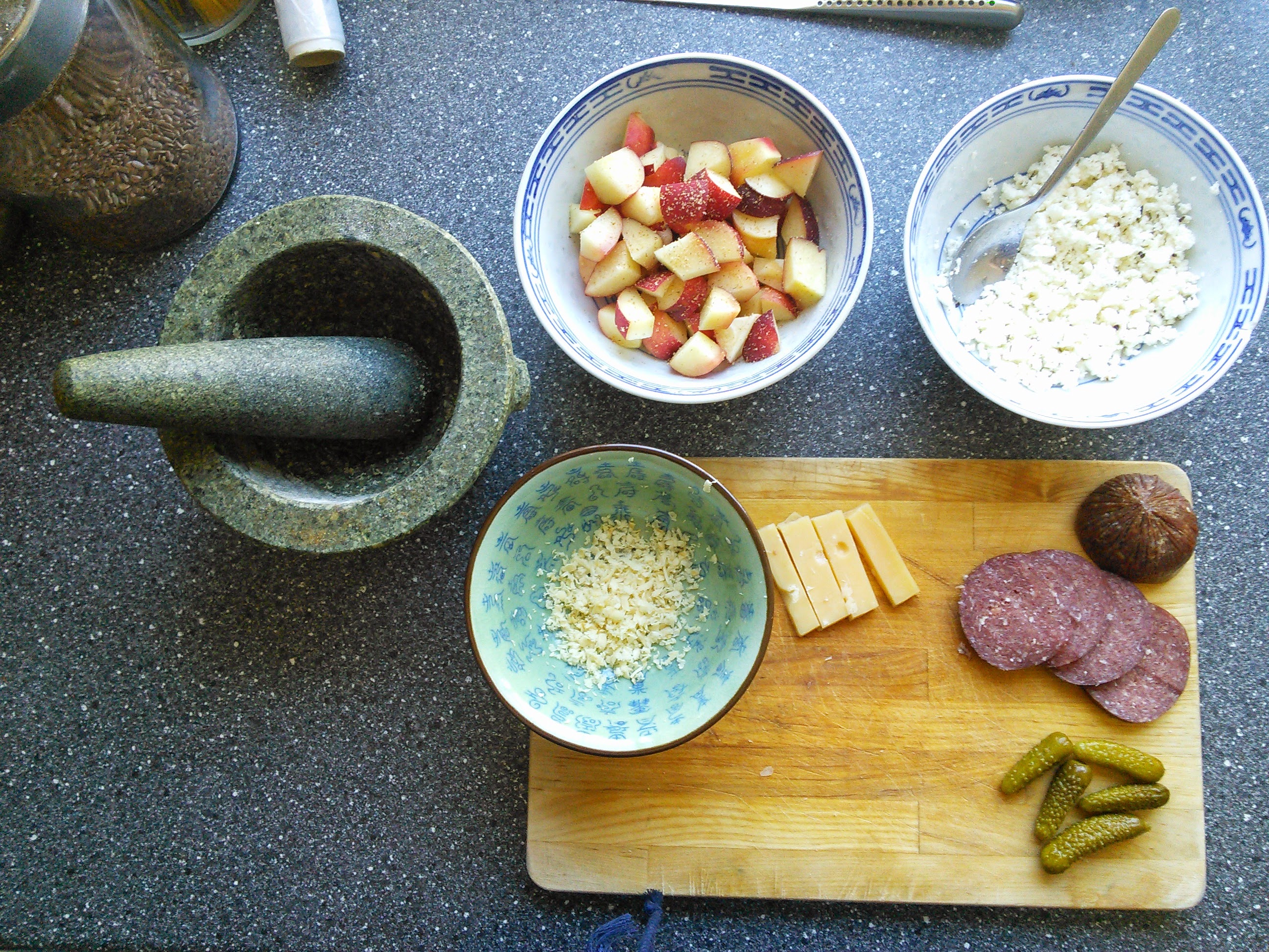 Leve - viking flatbread, campfire bread - Postej & Stew